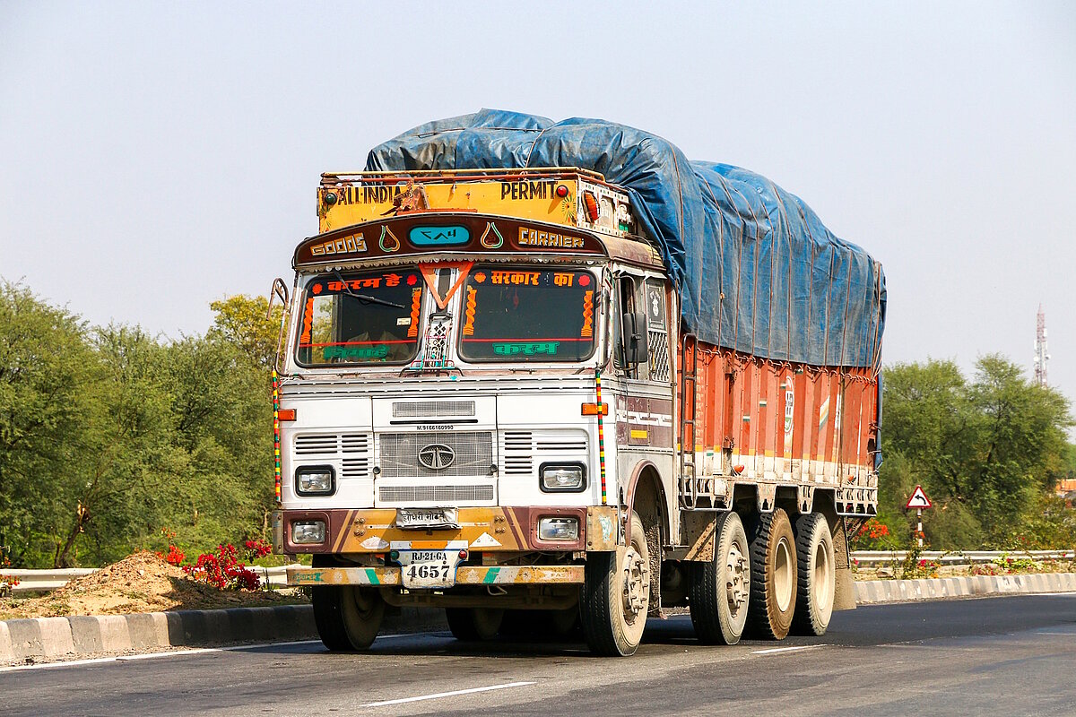 Making freight transport in India more climate-friendly ...
